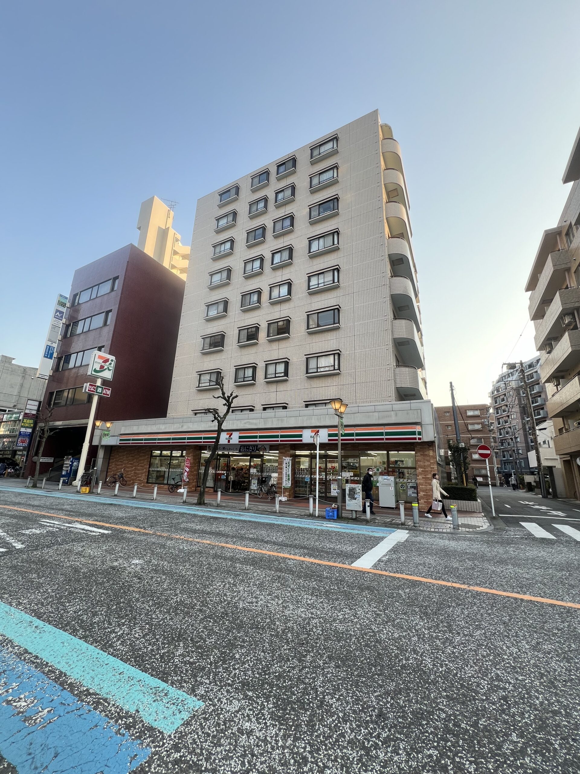 店舗案内 | 有限会社壹貳参